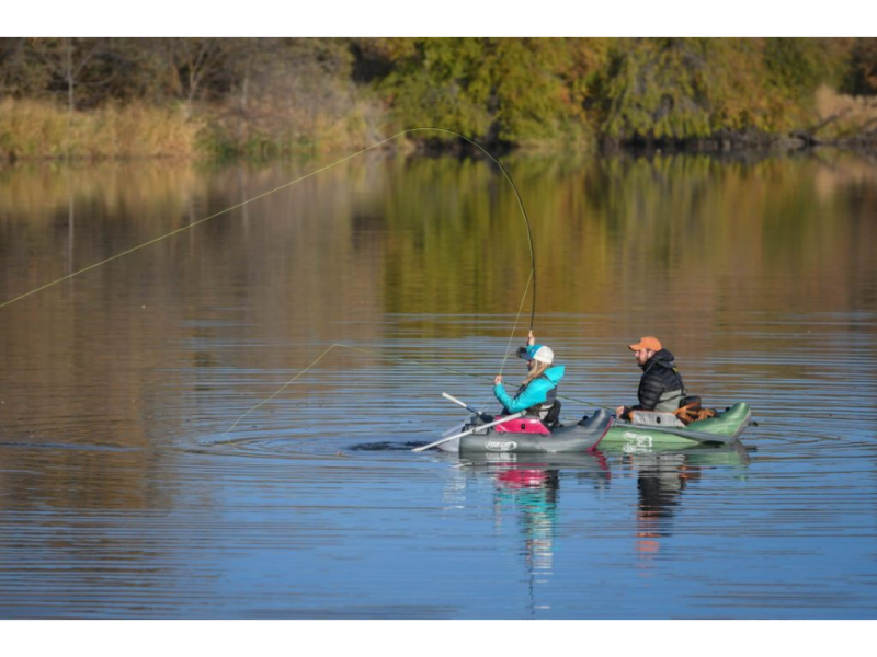 Combinación de comodidad y seguridad en un pato de pesca